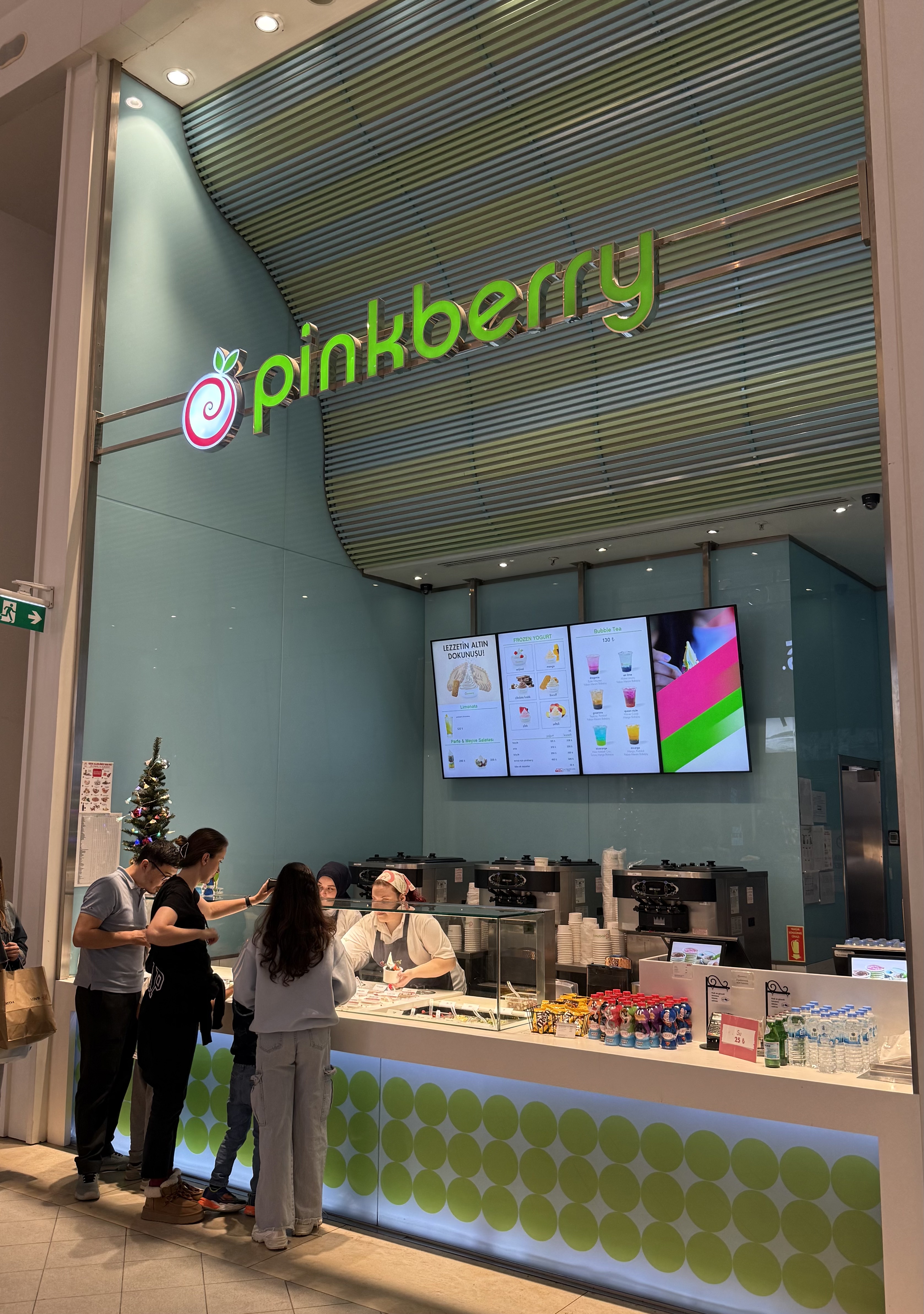 Gastronaut Guide - Pinkberry